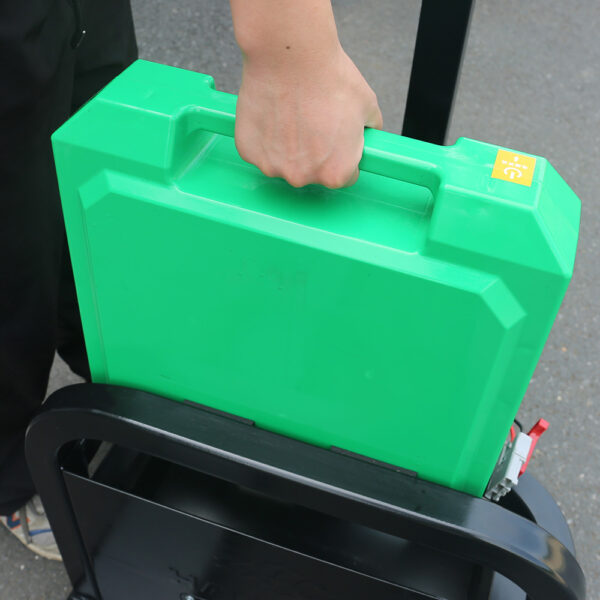TRANSPALETA ELECTRICA LI ION 1,5T - Stivuitor, Electrostivuitor ...